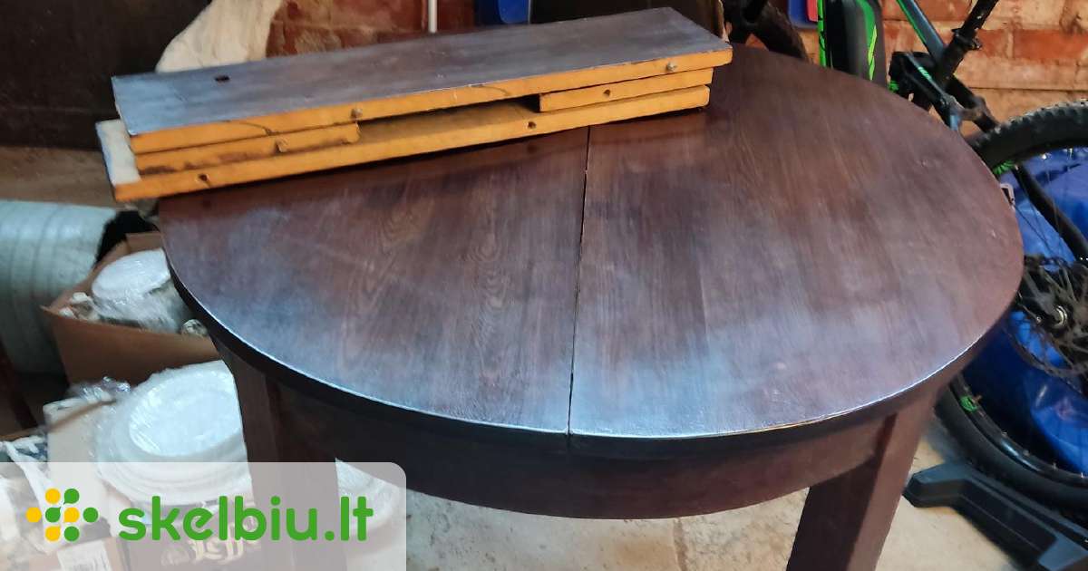 Ažuolinis apvalus stalas - Skelbiu.lt