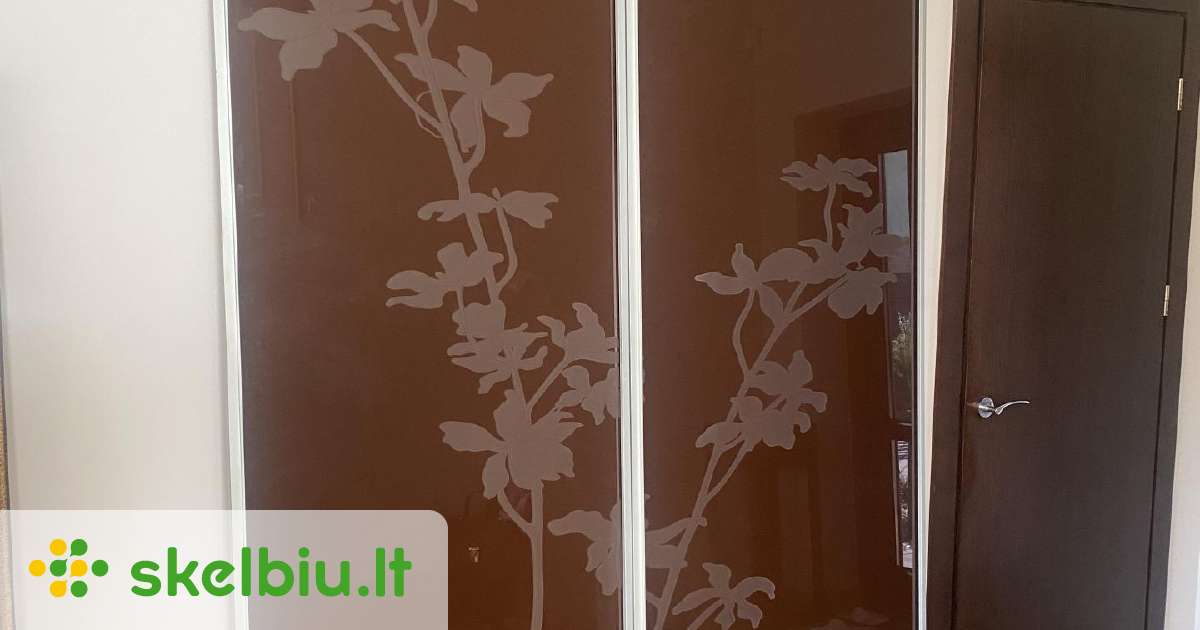 Stumdomos spintos durys su lentynomis - Skelbiu.lt