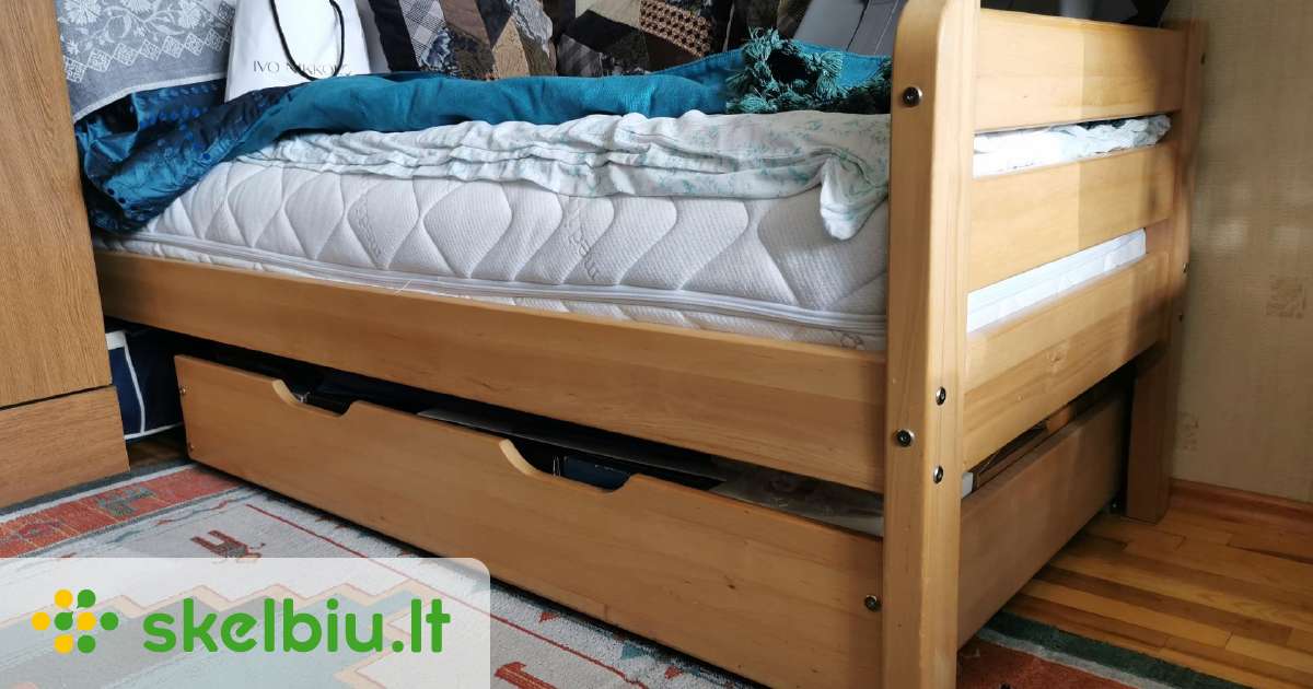 Pušinė viengulė lova su patalynės dėže+čiužinys - Skelbiu.lt