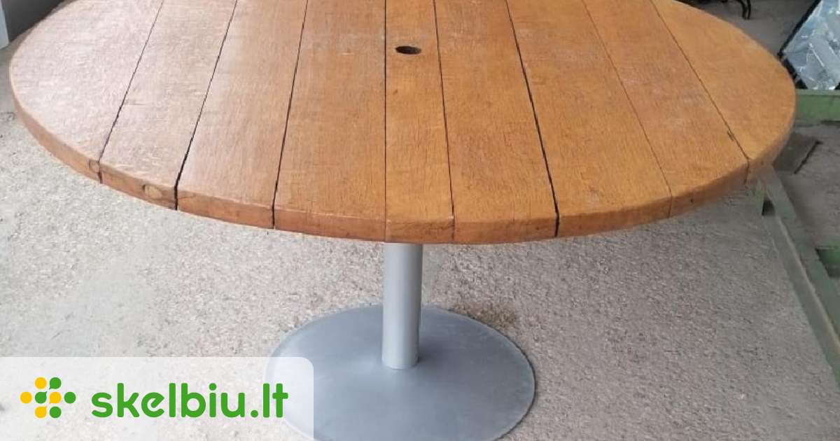 Apvalus stalas. Ąžuolinis viršus - Skelbiu.lt