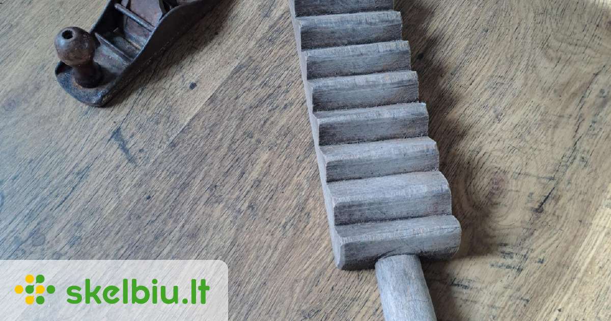 Senovinis oblius ir drabužių lyginimo lenta - Skelbiu.lt