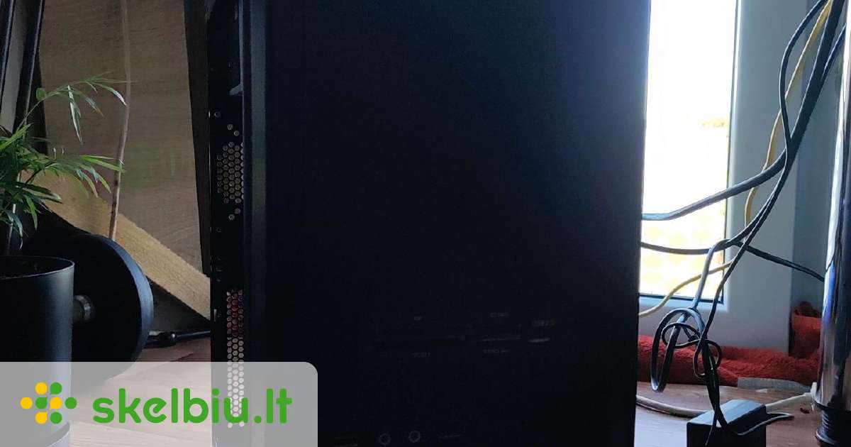 Kompiuteris su monitoriumi ir pelyte - Skelbiu.lt