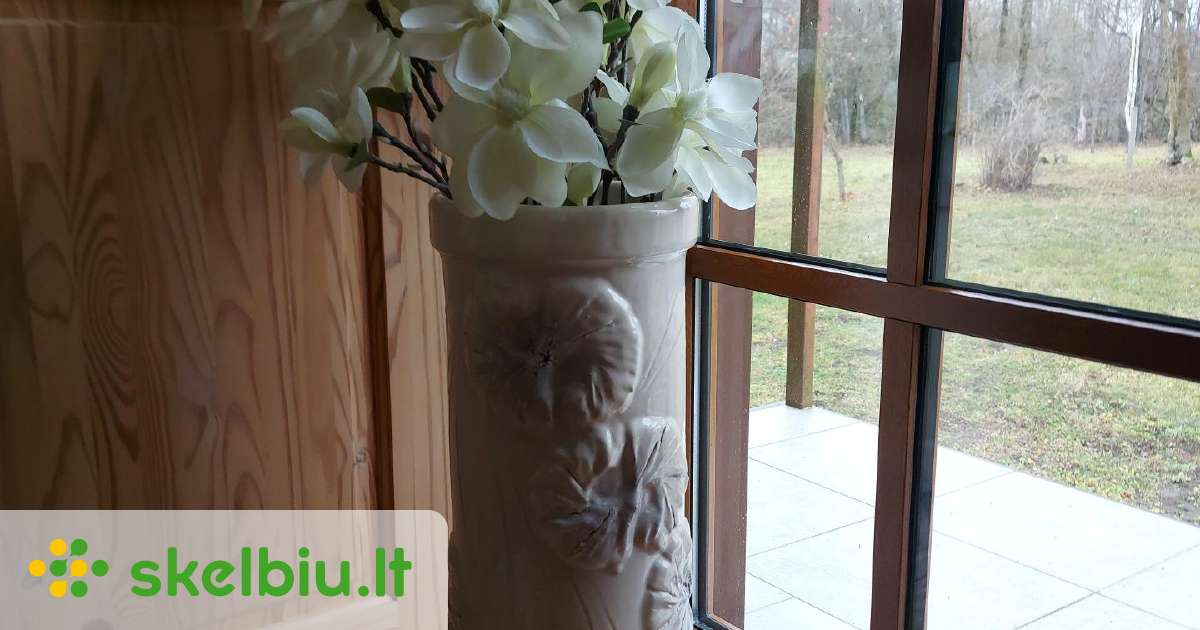 Didelė,labai graži senovinė vaza - Skelbiu.lt