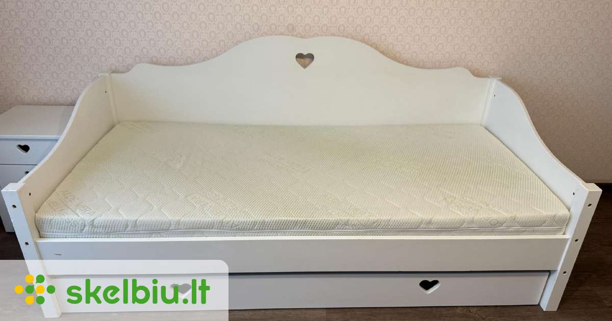 Mergaitiška lova su čiužiniu ir spintele - Skelbiu.lt