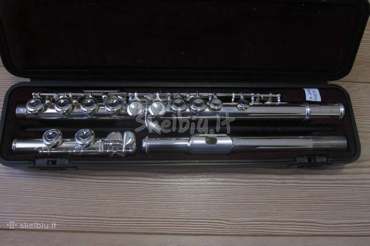 Fleita yamaha 211 - Skelbiu.lt