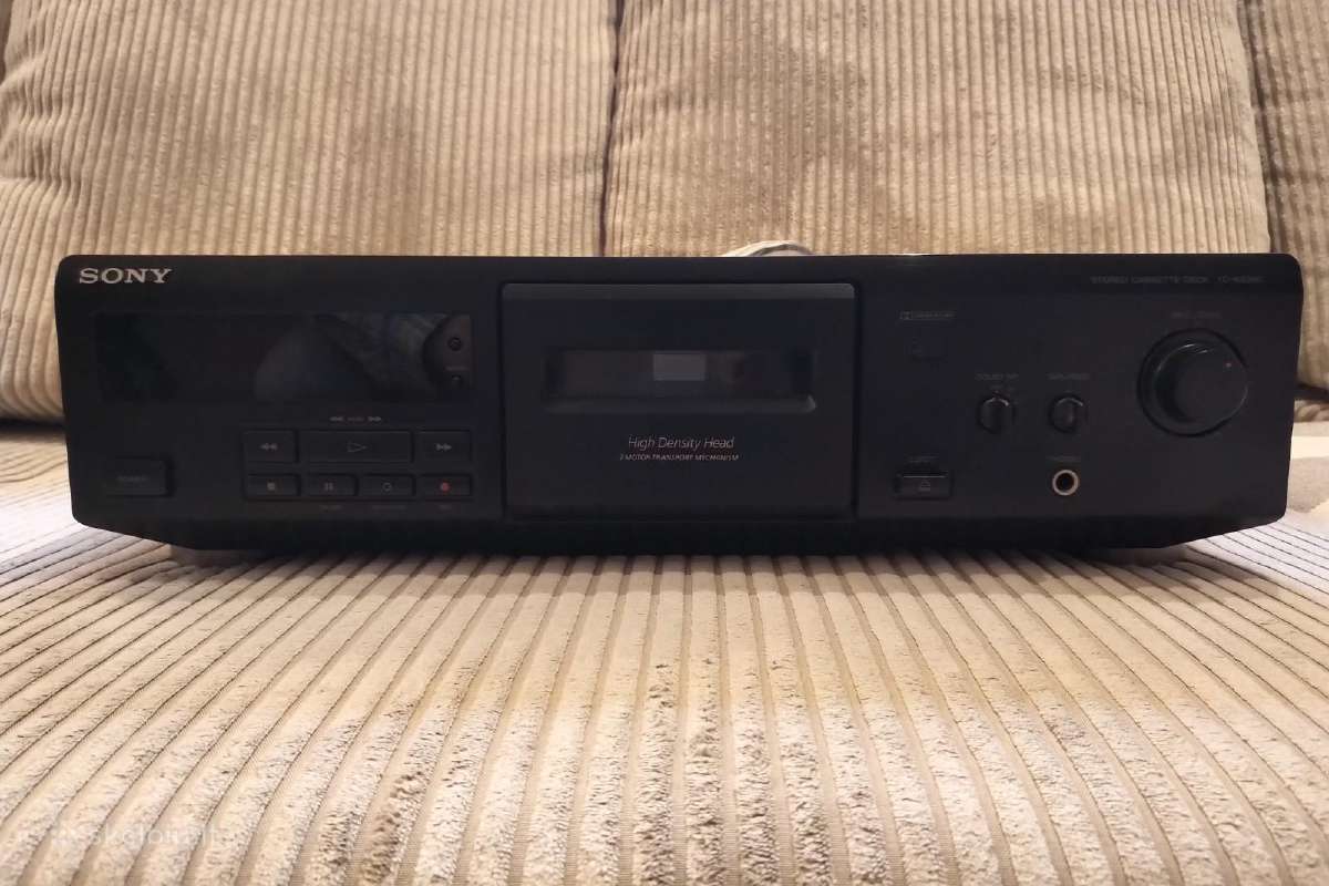 Sony Tc-ke200 kasetinis grotuvas - Skelbiu.lt