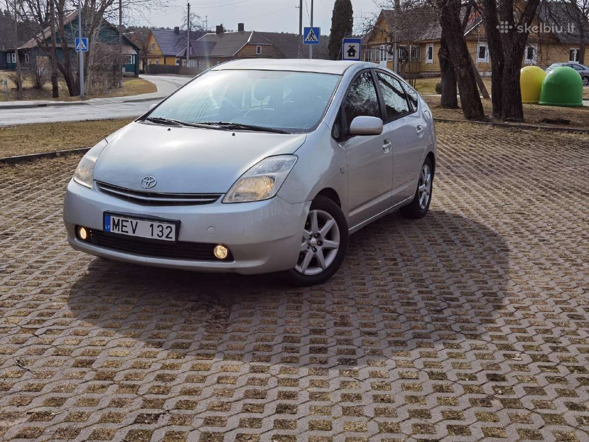 Automobilio Toyota Prius 2 Dujos nuoma rent Arenda - Skelbiu.lt