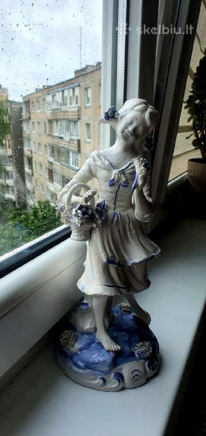 Porcelianine mergaite su gelem - Skelbiu.lt