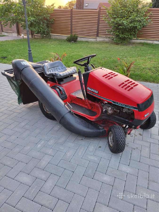 Sodo traktoriukas Žoliapjovė Snapper L120g - Skelbiu.lt