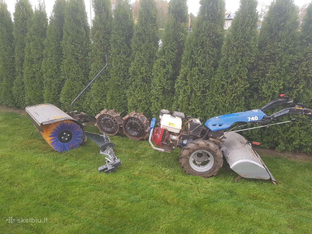 Motoblokas su priedais - Skelbiu.lt