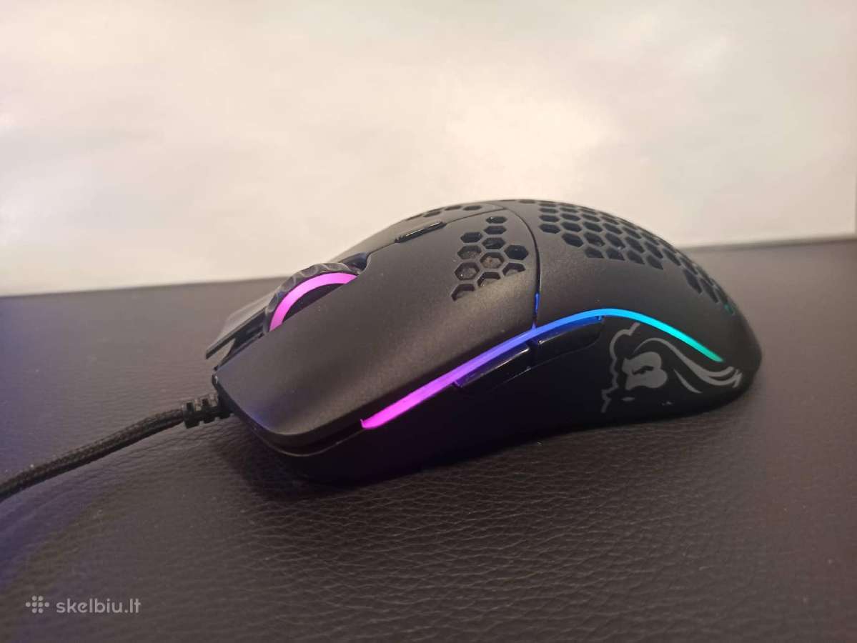 Gloriuos Model O- Juoda (pelė/mouse/mice) - Skelbiu.lt