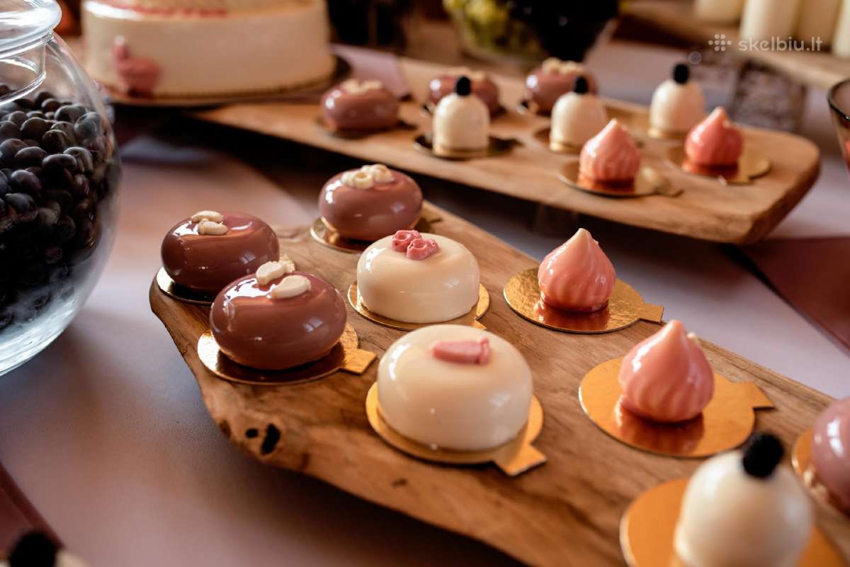 Prancūziški desertai Alytuje - Skelbiu.lt