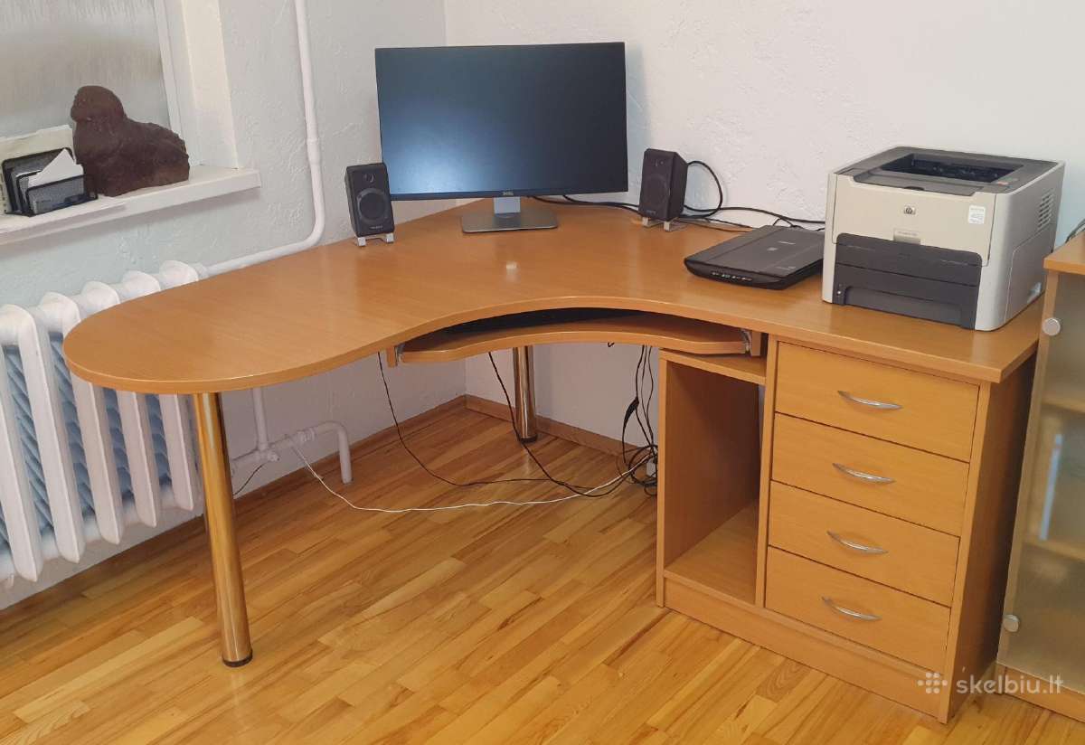 Rašomasis stalas kampinis - Skelbiu.lt