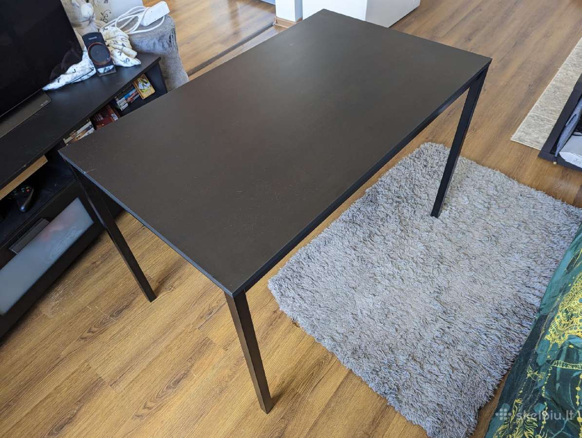 Valgomasis stalas - Skelbiu.lt