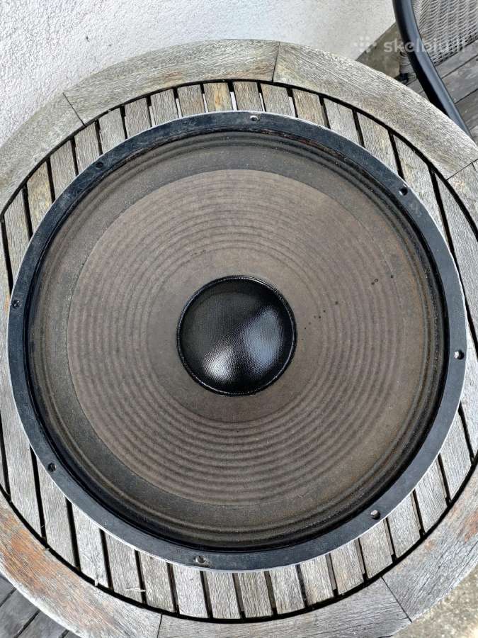 15 coliu 8 omu garsiakalbis - Skelbiu.lt