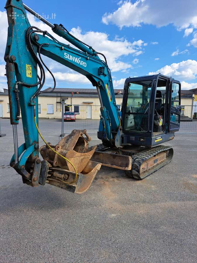 Parduodamas dėvėtas 6t.ekskavatorius Sunward Swe60 - Skelbiu.lt