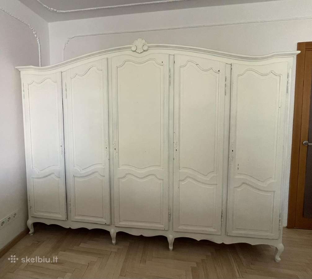 Antikvarinė balta drabužių spinta - Skelbiu.lt