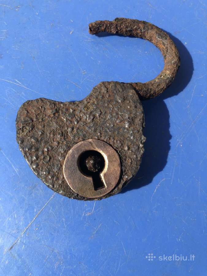 Senoviška spynelė - Skelbiu.lt