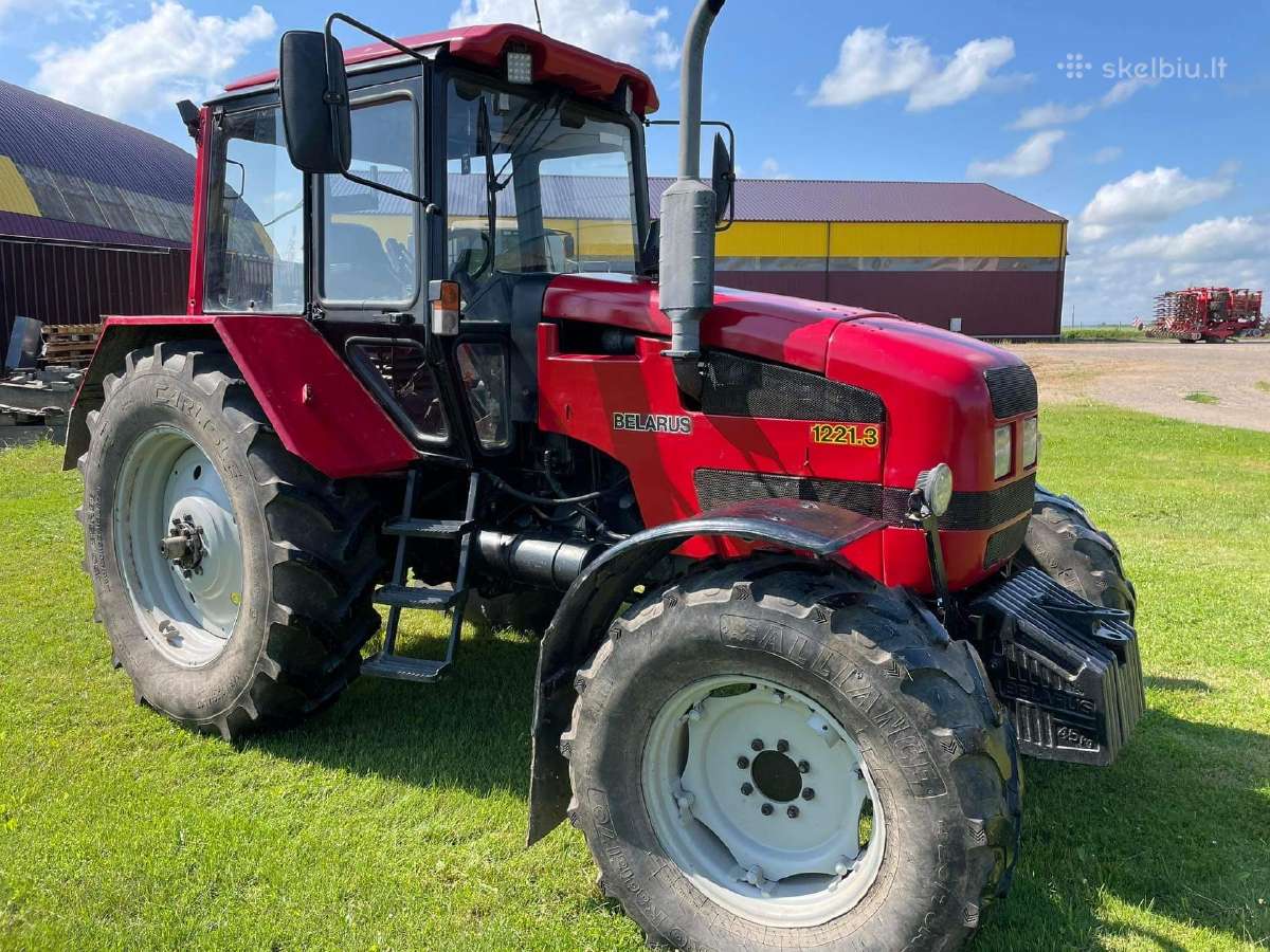 Parduodamas Belarus Mtz-1221 traktorius - Skelbiu.lt