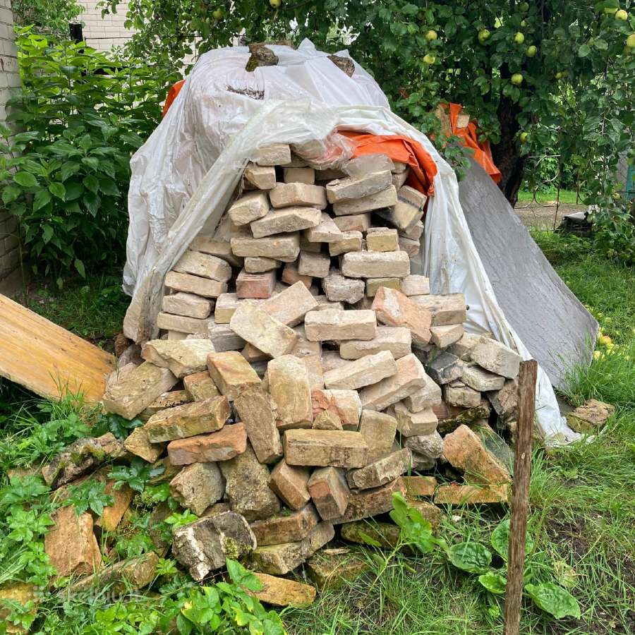 Parduodu senoviškas molines plytas - Skelbiu.lt