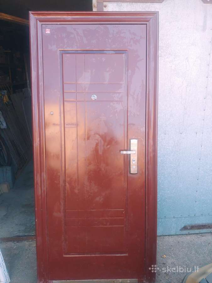 Šarvuotos durys.aukštis 219,5cm.plotis-85cm.; stor - Skelbiu.lt