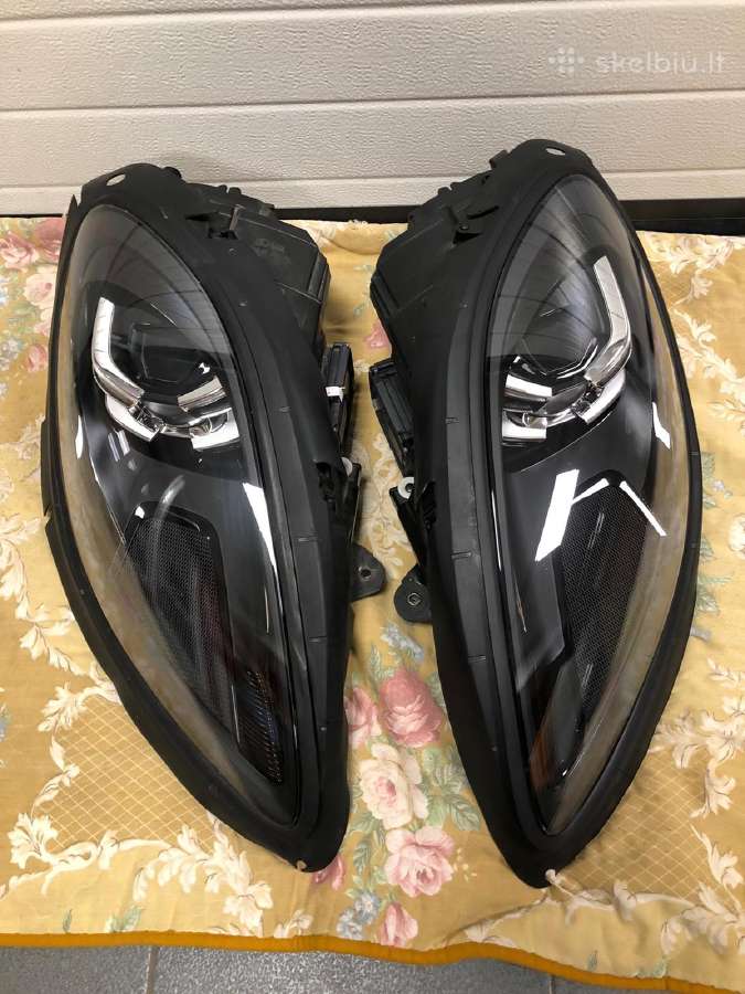 Porsche Macan Porsche macan žibintai led matrix parduodu macan žibintus ...