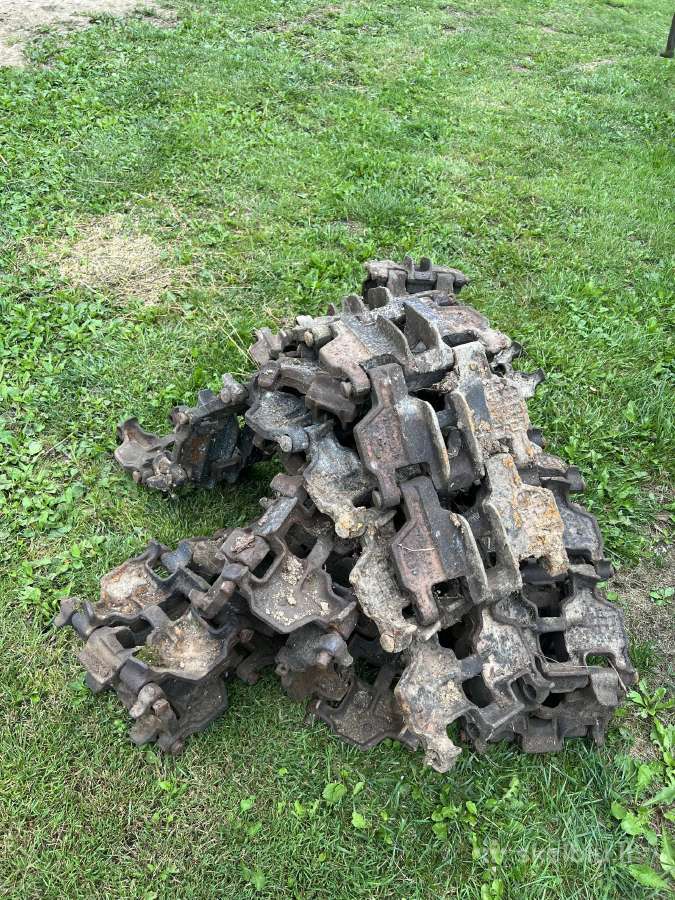 Vikšrai traktoriui T-70 - Skelbiu.lt