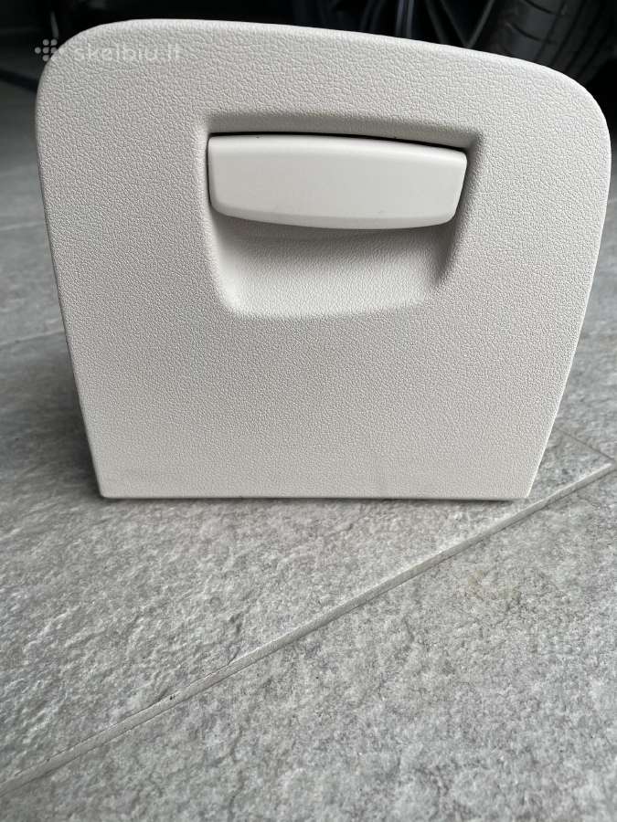 Bmw g30 oddments tray 51456997931 - Skelbiu.lt