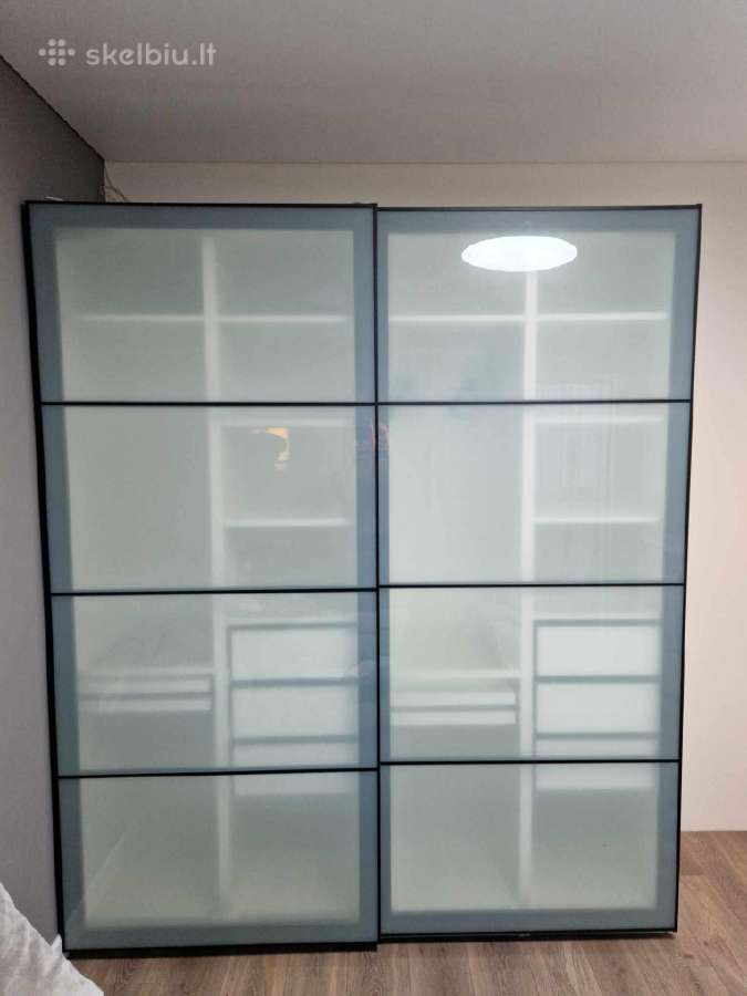 Naudota Ikea Pax spinta slankiojančiomis durimis - Skelbiu.lt