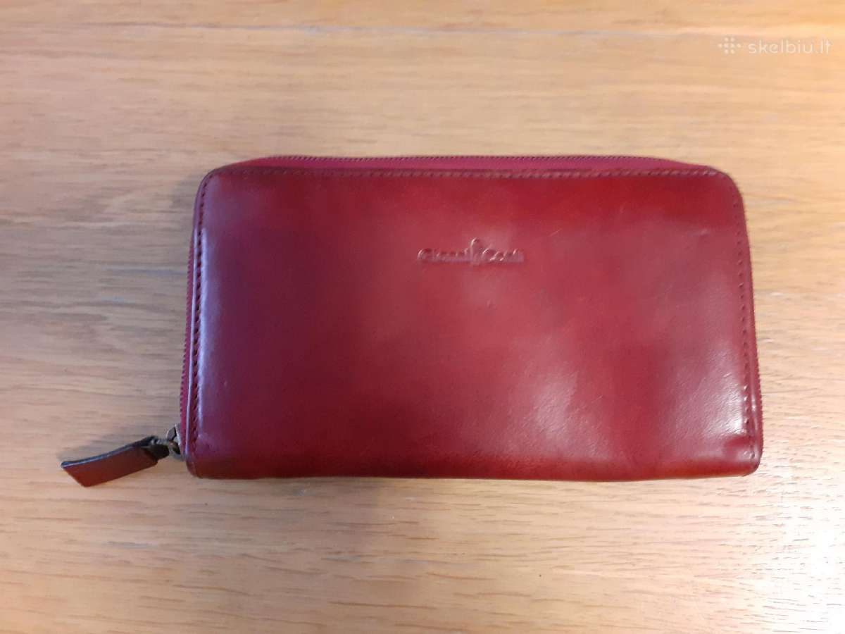 Talpi Gianni Conti pinigine - Skelbiu.lt