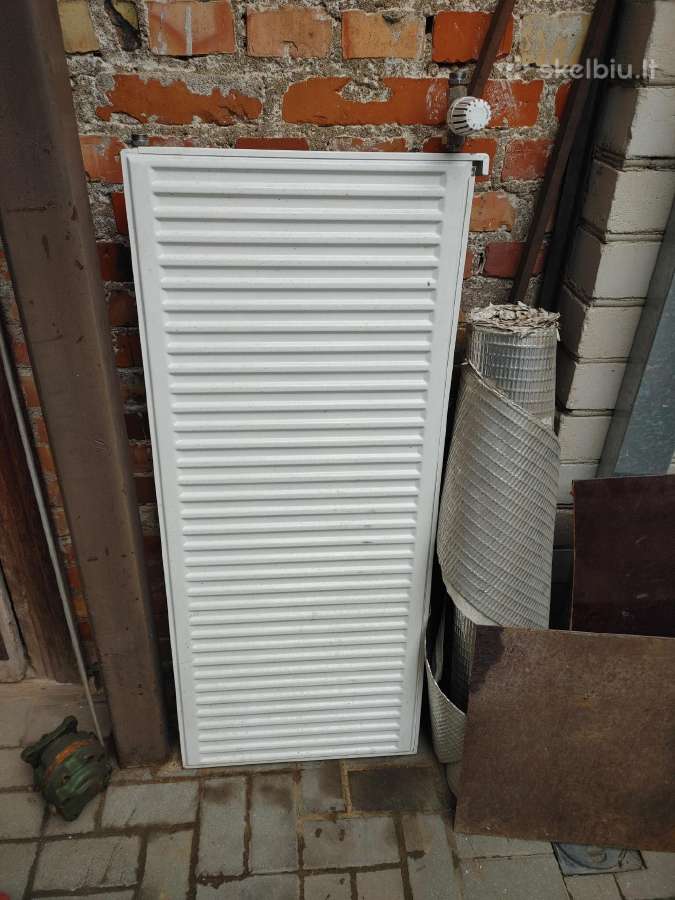 Parduodu radijatorių centriniam šildymui - Skelbiu.lt