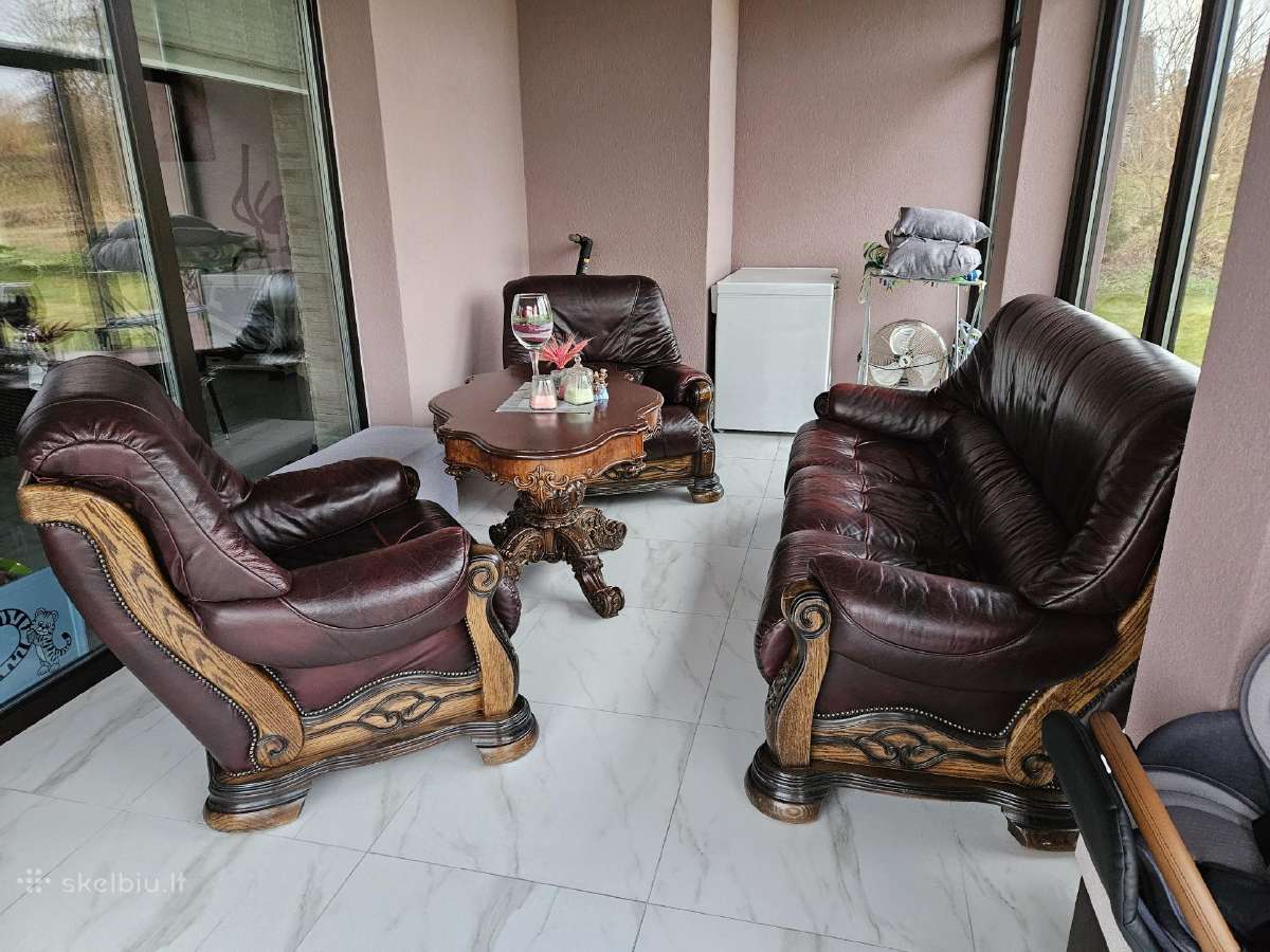 Ąžuoliniai baldai ir stalas - Skelbiu.lt