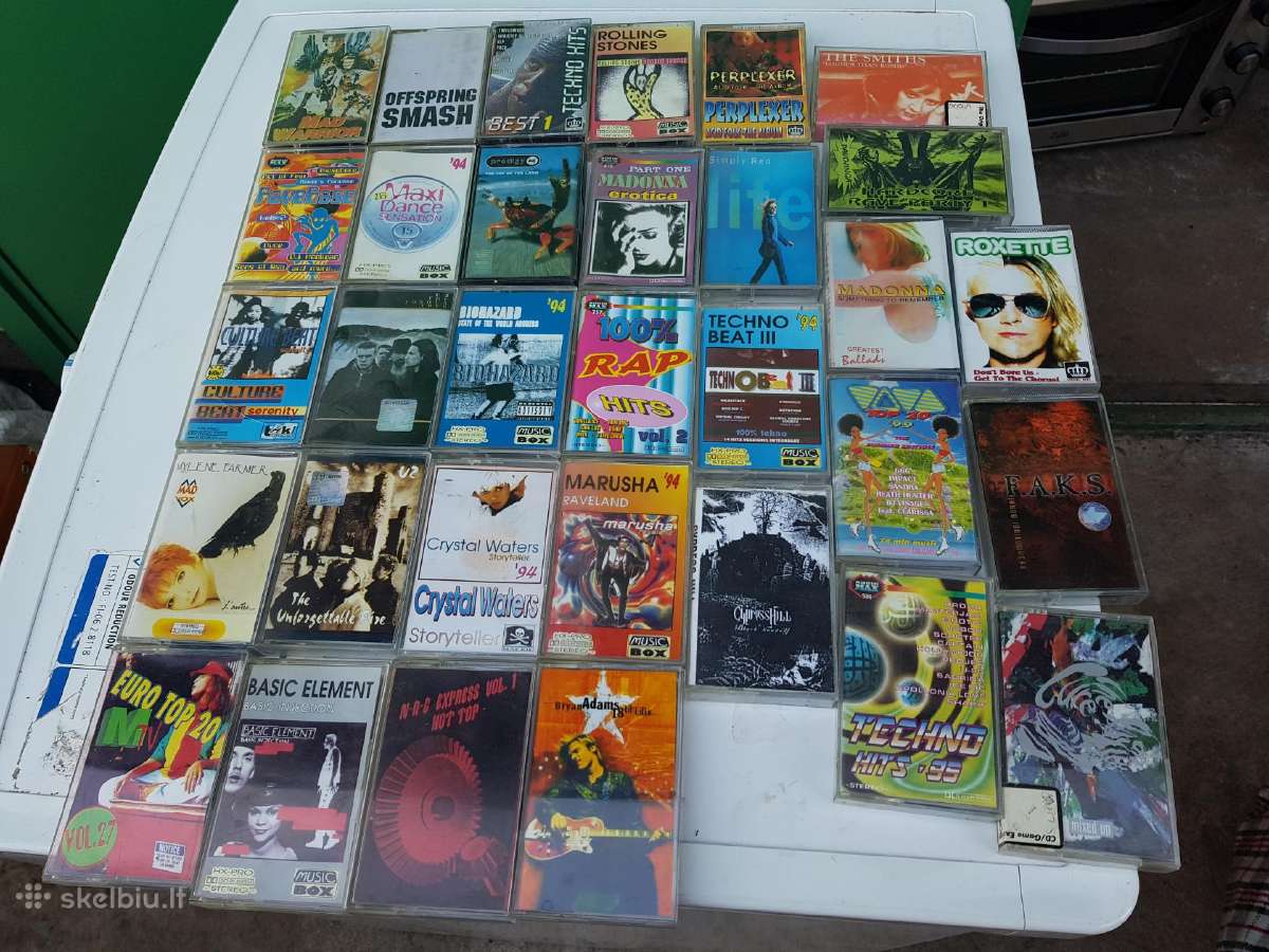 Kasetes su irašais - Skelbiu.lt