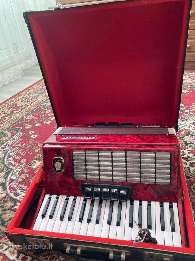 Akordeonas Weltmeister Stella, 80 bosų - Skelbiu.lt