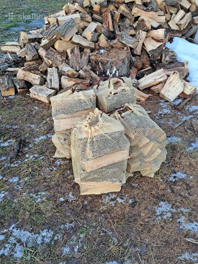Ąžuolinės malkos maišuose - Skelbiu.lt