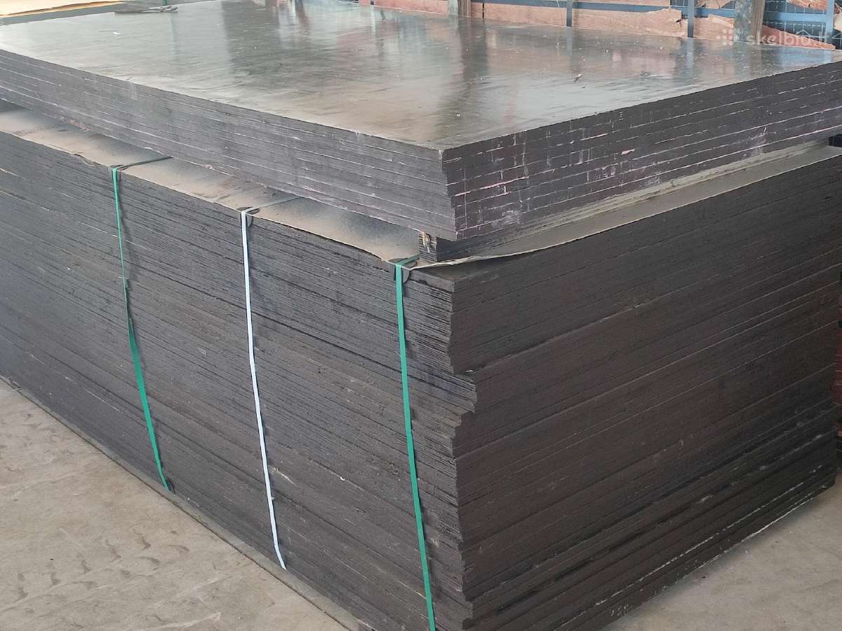 Atspari Drėgmei Fanera 2500x1250x21mm - Skelbiu.lt