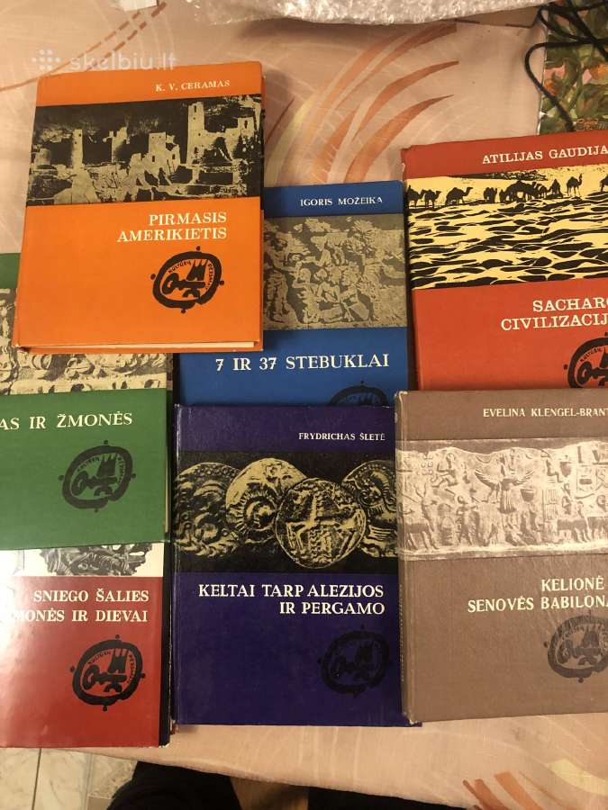 Senovės kultūrų pėdsakais 7 vnt - Skelbiu.lt