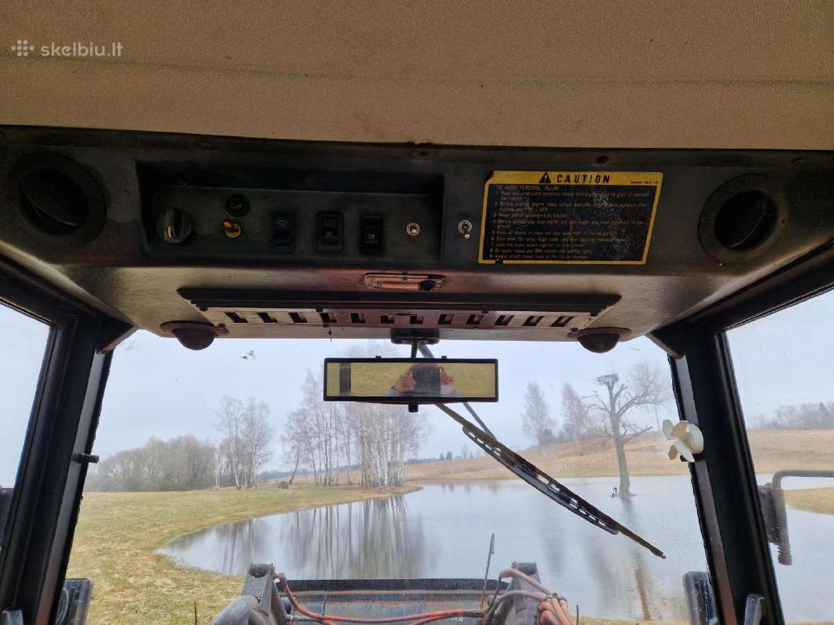 Traktorius Kubota L345 DT su frontaliniu krautuvu - Skelbiu.lt