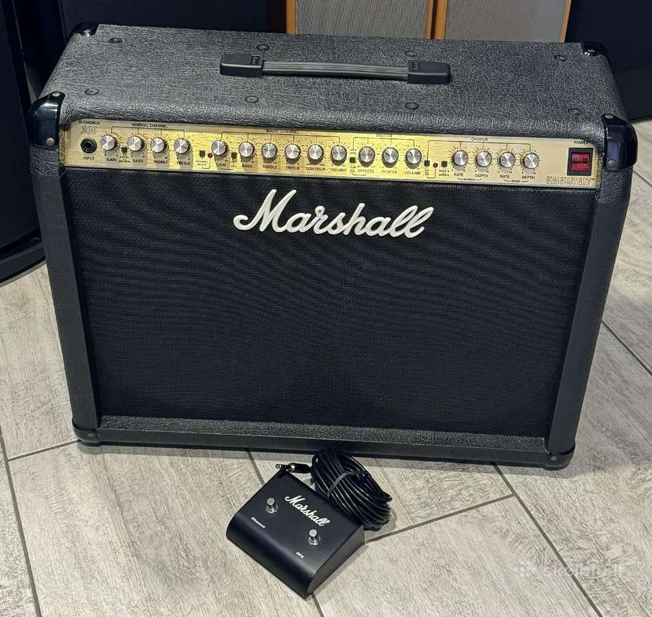 Marshall Bi-chorus 200 Valvestate gitaros kūbas - Skelbiu.lt