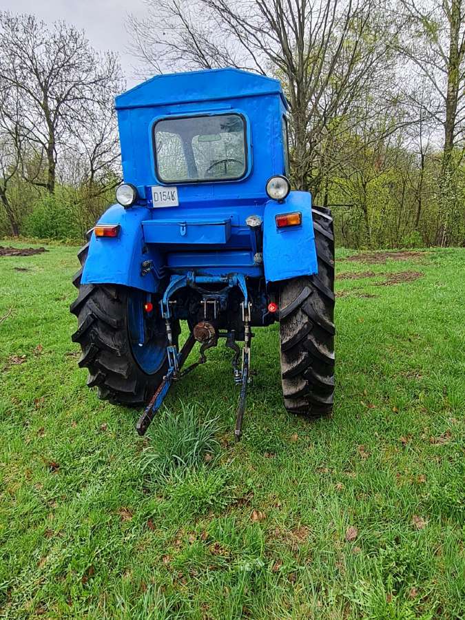 Traktorius T 40 - Skelbiu.lt