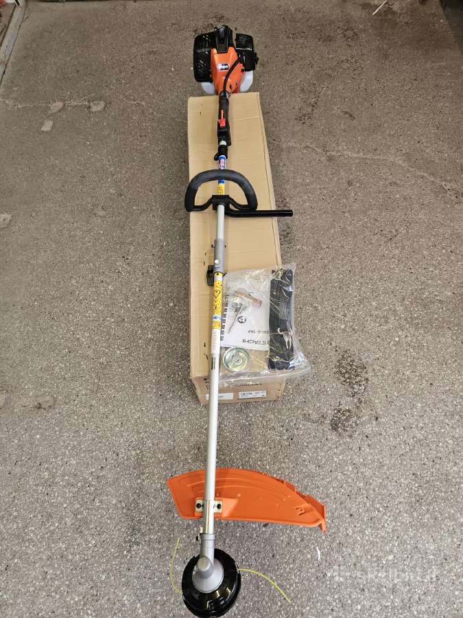 Trimeris hitachi - Skelbiu.lt