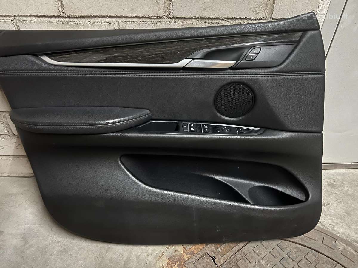 Bmw X5 F15 Kaires puses durųapdaila amortizatorius - Skelbiu.lt