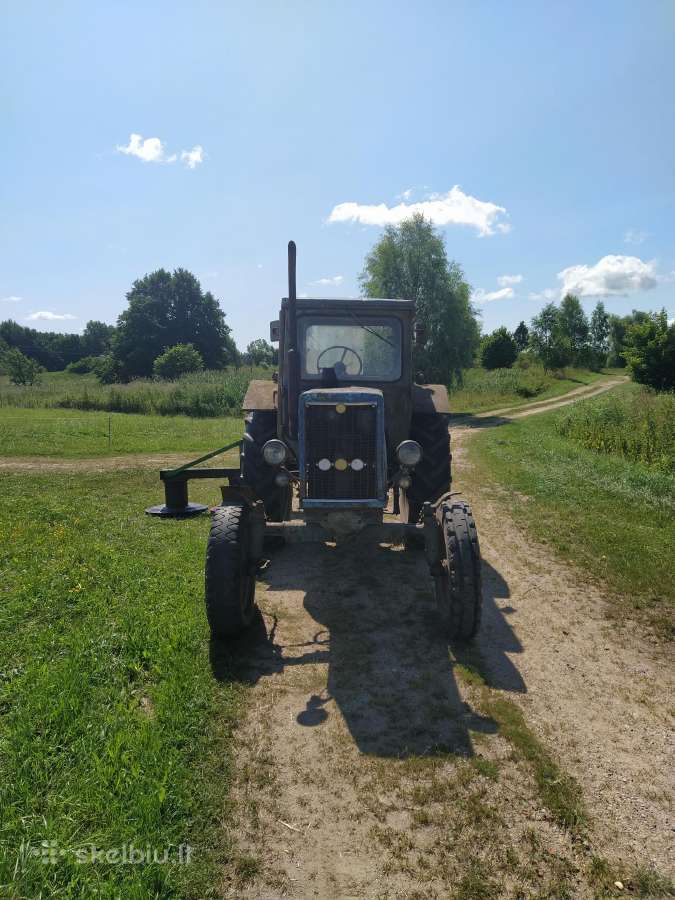 Parduodu traktorių Mtz ir inventorių - Skelbiu.lt