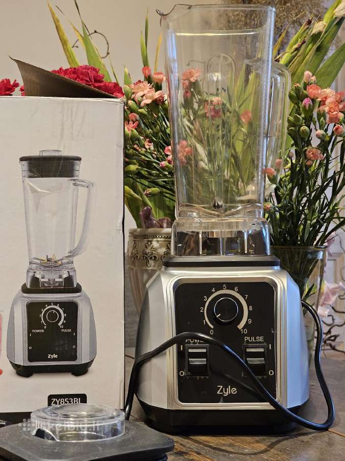 Blenderis (trintuvė). Vos kelis kartus naudota. - Skelbiu.lt