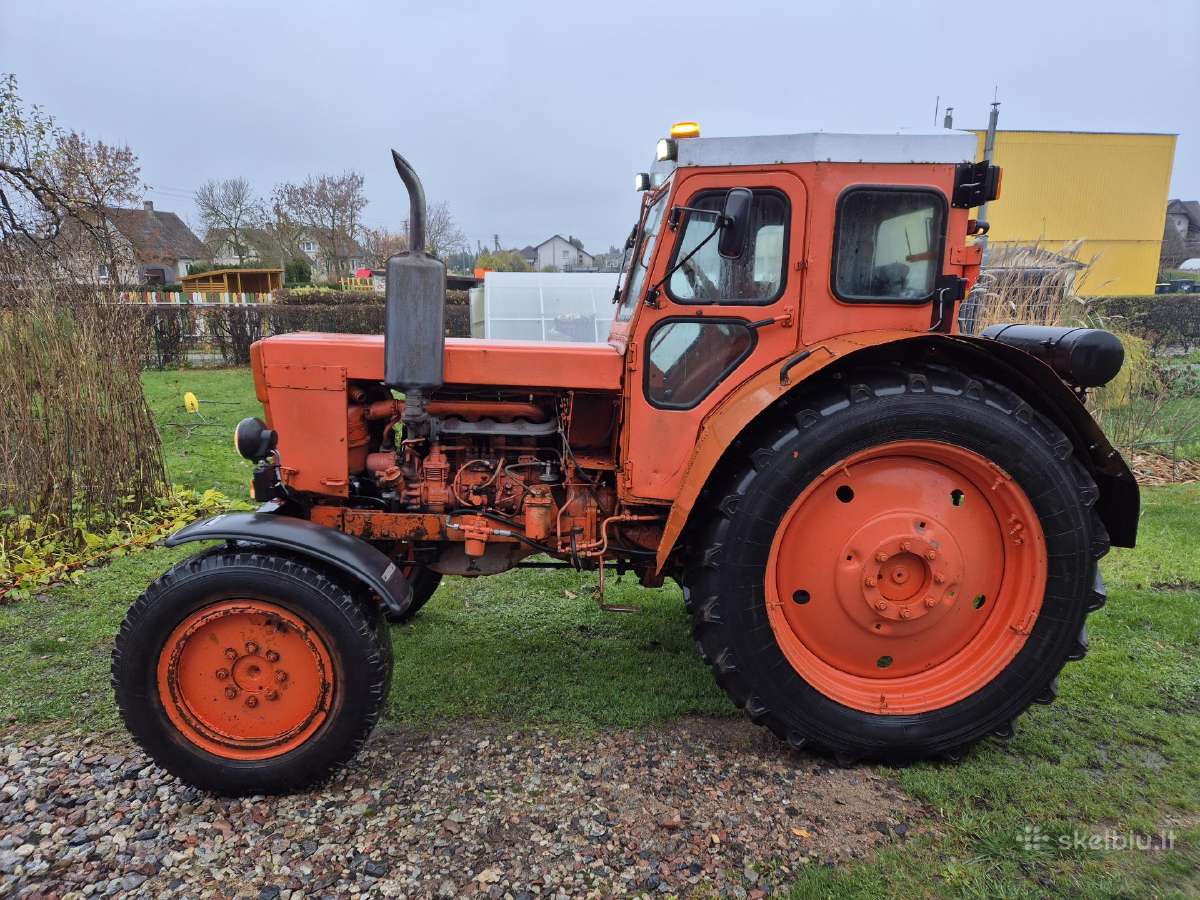 Traktorius T-40, priekaba - 1pts-2 ir trans. dėžė - Skelbiu.lt