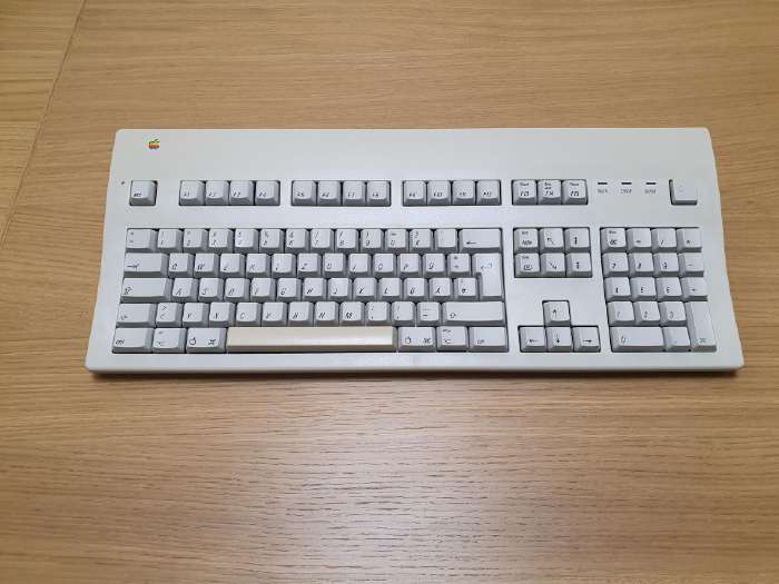 Mechaninė alps Apple Extended II klaviatūra. - Skelbiu.lt