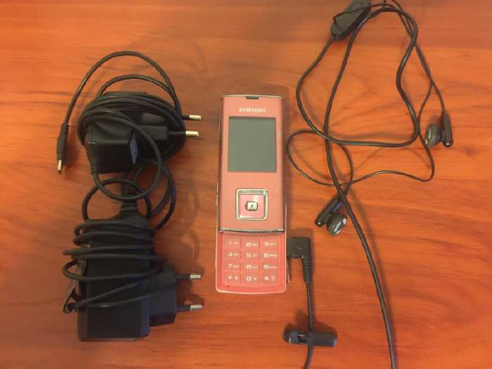 Vintažinis mobilus telefonas Samsung Sgh-j600e - Skelbiu.lt