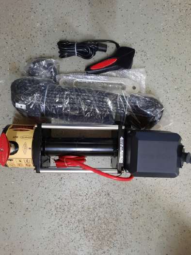 Elekt.tempimo gervė Dragon Winch/lynas su pulteliu - Skelbiu.lt