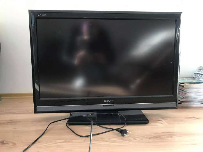 Sharp Aquos Lc-32dh65e 32 įstrižainė arba 81cm - Skelbiu.lt