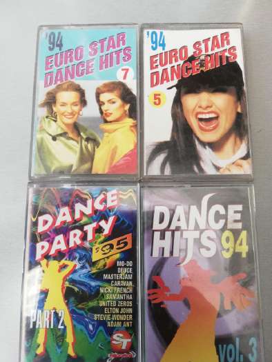 Kasetės su muzikos rinkinukais - Skelbiu.lt